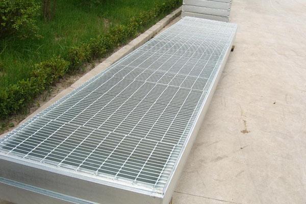 Heavy Steel Plate Grating Galvanis Silver
