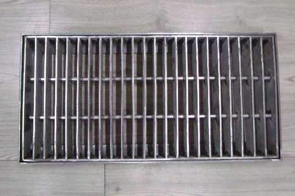 OEM Ditch trench Galvanized Drain Covers Steel Grating