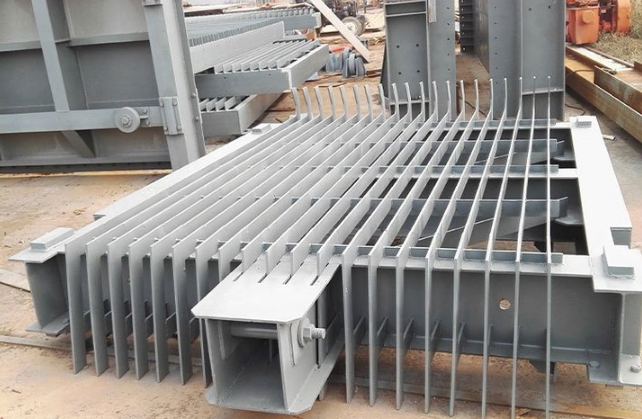Customized Corrosion Resistant Steel Trash Rack For Culverts